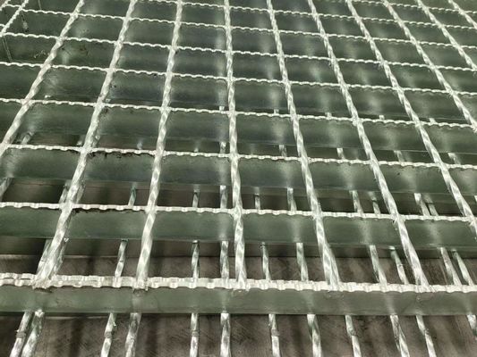 Heavy Duty Smooth Surface 50x5 Platform Serrated Steel Grating