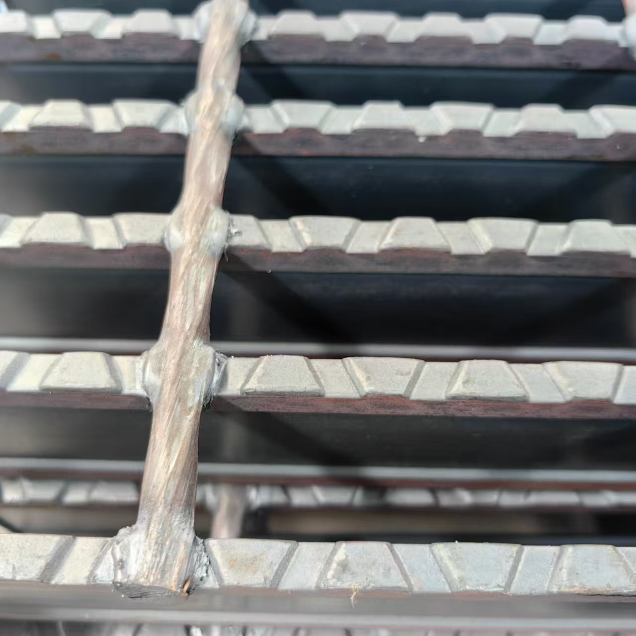 30mm Lwm Galvanized Steel Expanded Metal Sheet / Aluminum Expanded ...