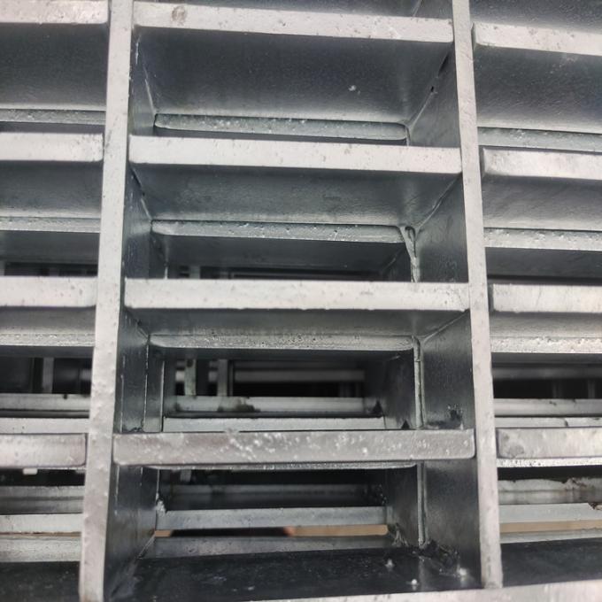Galvanized Metal Serrated Heavy Duty Steel Grating Drainage Covers